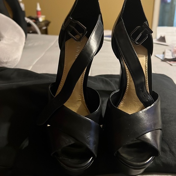 Gianni Bini | Shoes | Gianni Bini Black Platform Shoes | Poshmark